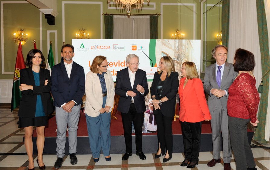 Granada busca ser un modelo de ciudad amigable con la tercera edad ...