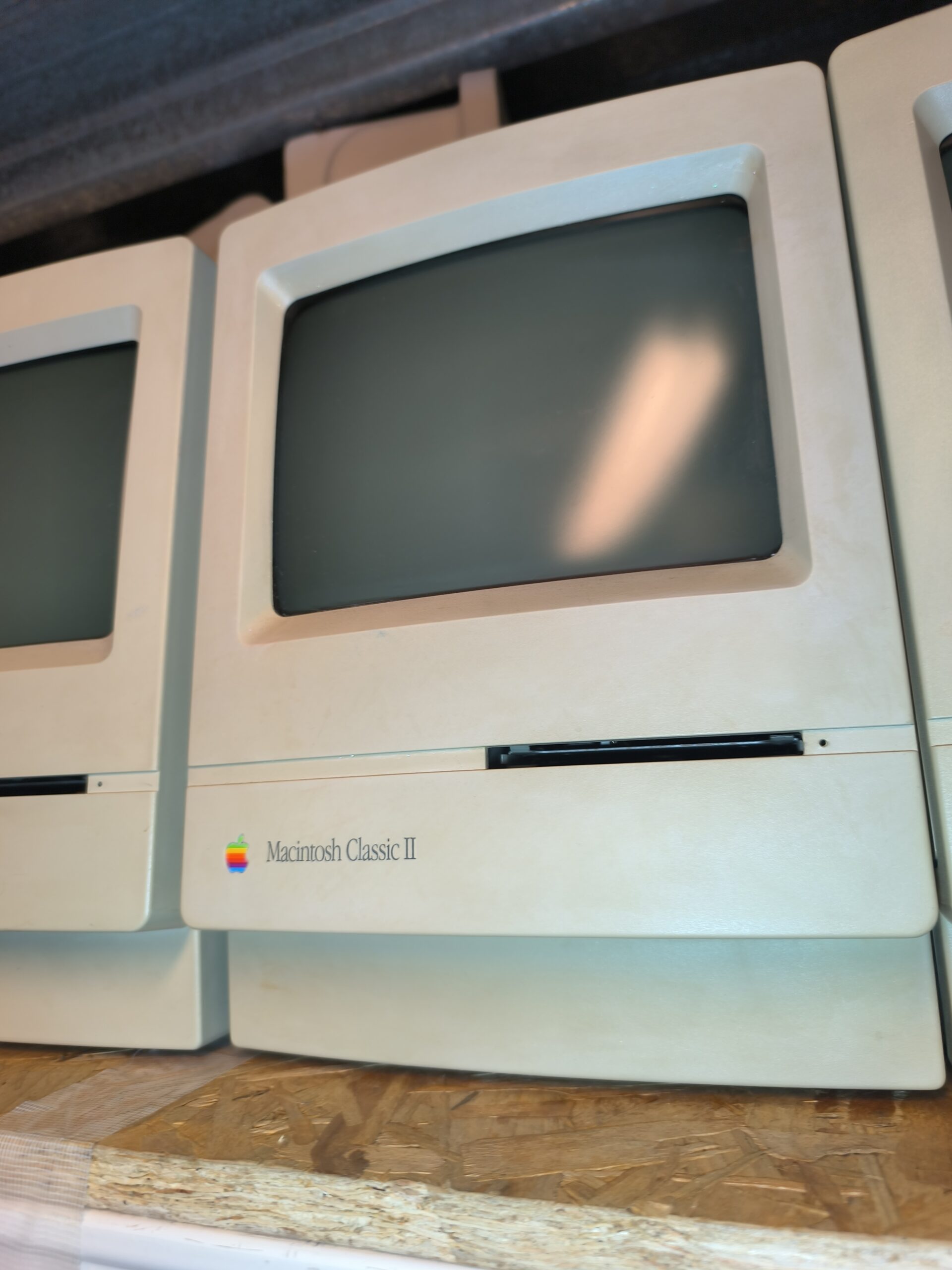 Uma viagem nostálgica pela história da Apple — em leilão até 18 de maio ...